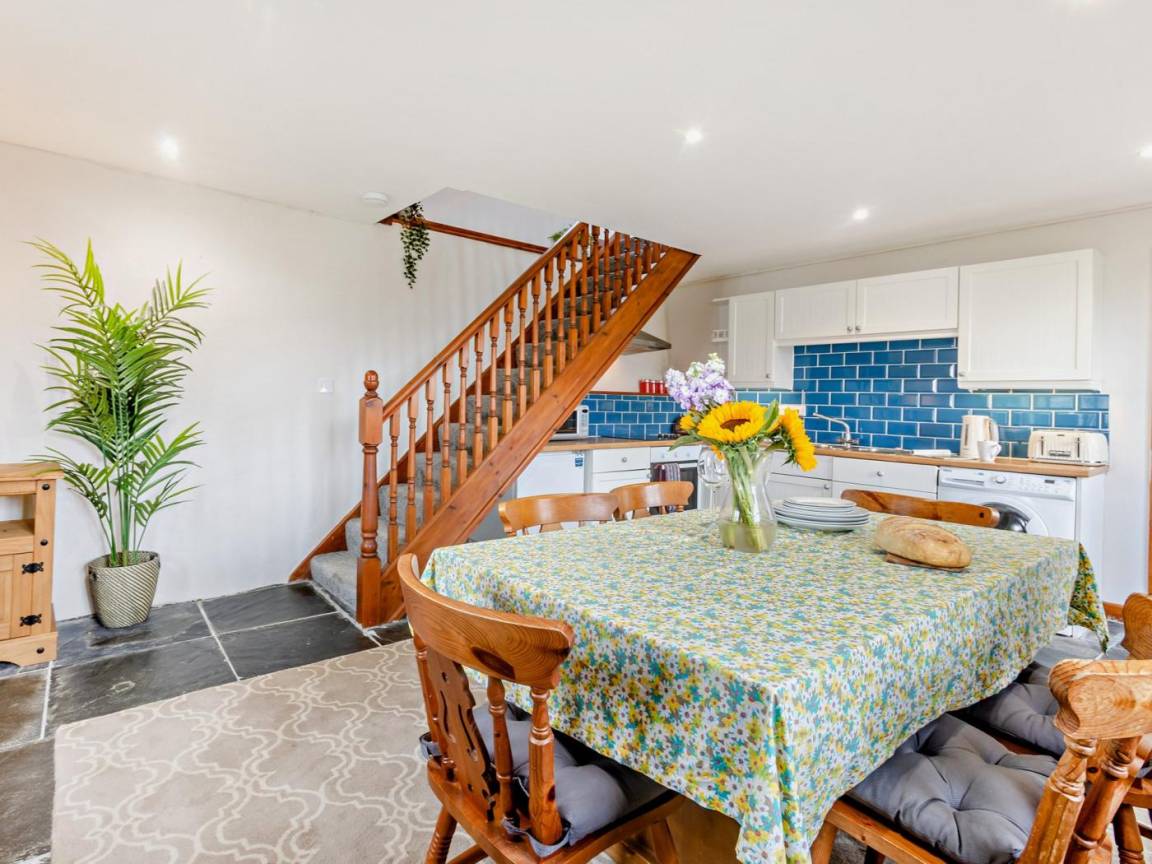 Cottage ∙ 2 Bedrooms ∙ 4 Guests - Holsworthy