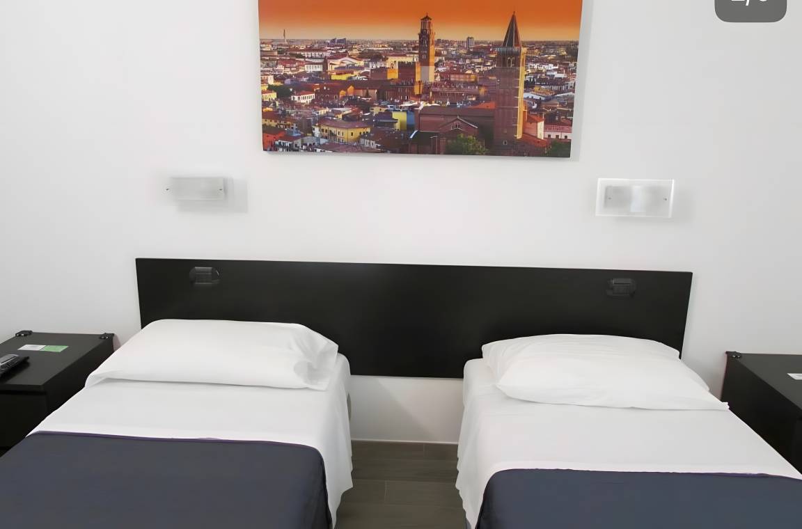 20 M² Locanda ∙ 1 Camera Da Letto ∙ 2 Ospiti - Verona