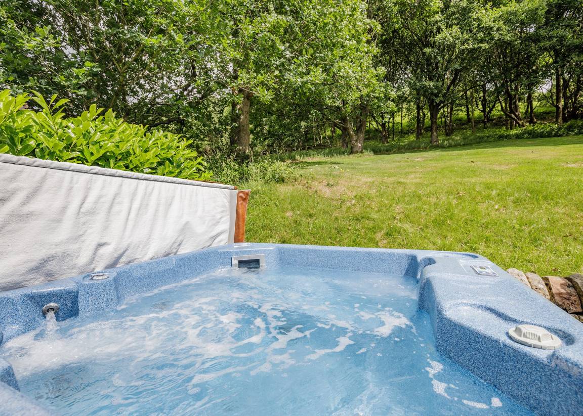Chalet ∙ 2 Bedrooms ∙ 4 Guests - Derbyshire