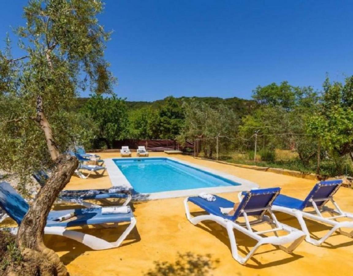 600 M² Maison De Vacances ∙ 6 Chambres ∙ 12 Personnes - Setenil de las Bodegas
