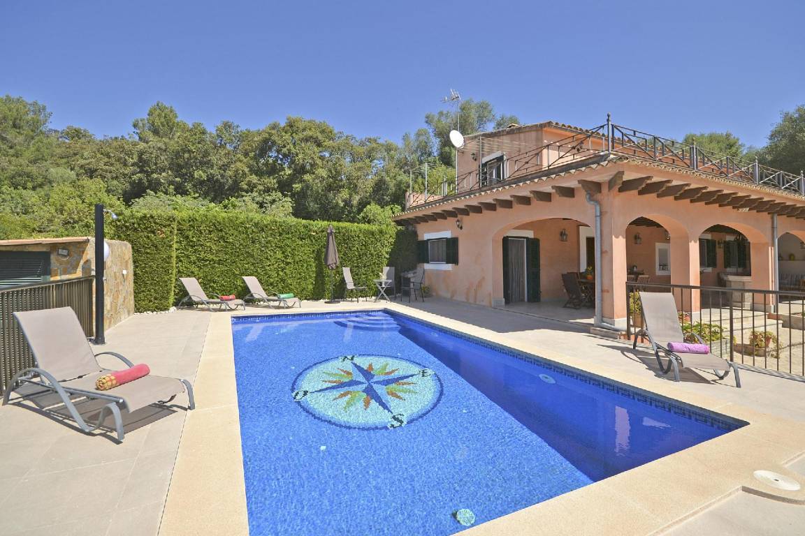 120 M² House ∙ 4 Bedrooms ∙ 7 Guests - Sineu