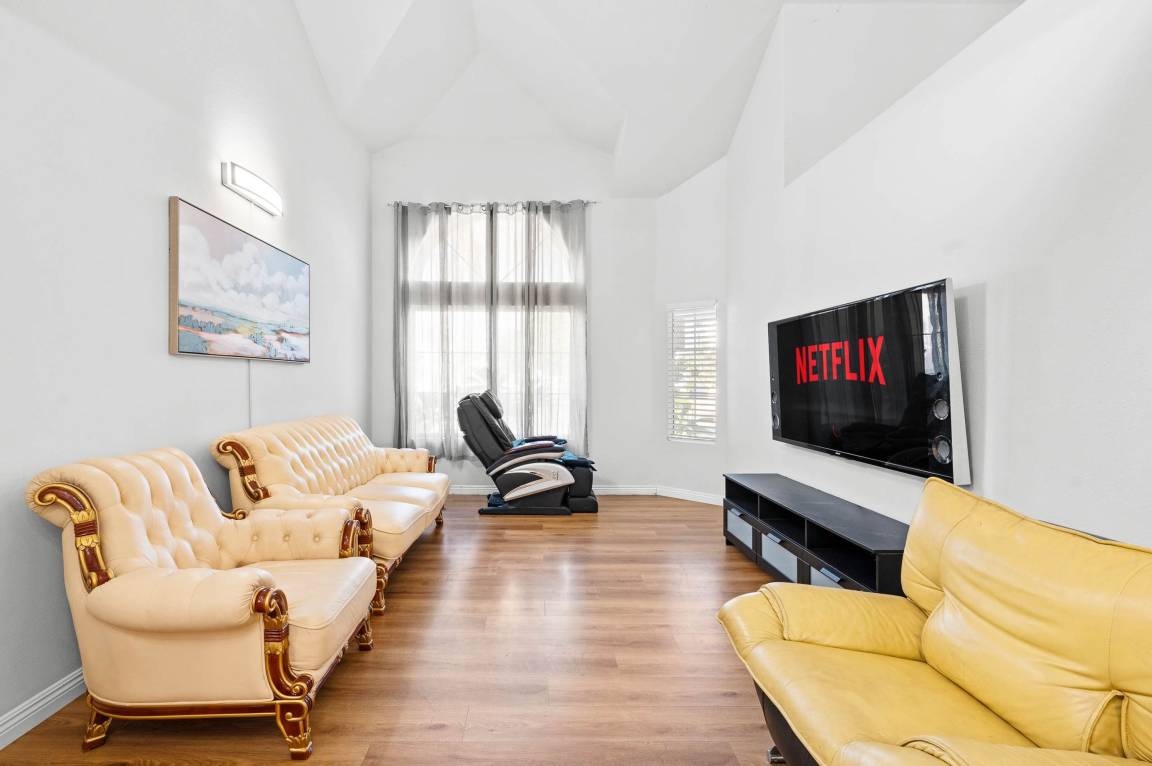 House ∙ 4 Bedrooms ∙ 8 Guests - West Covina, CA