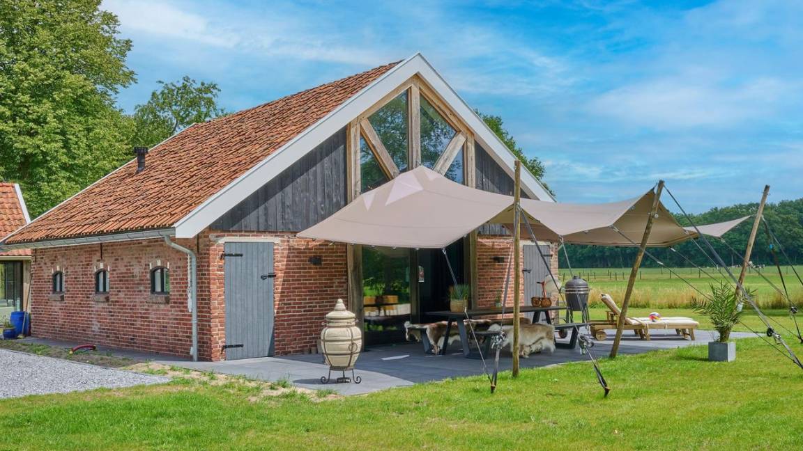 90 M² House ∙ 1 Bedroom ∙ 2 Guests - Hengelo