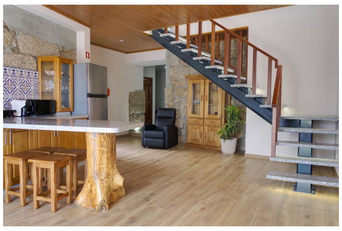 240 M² Maison De Vacances ∙ 5 Chambres ∙ 10 Personnes - Amarante