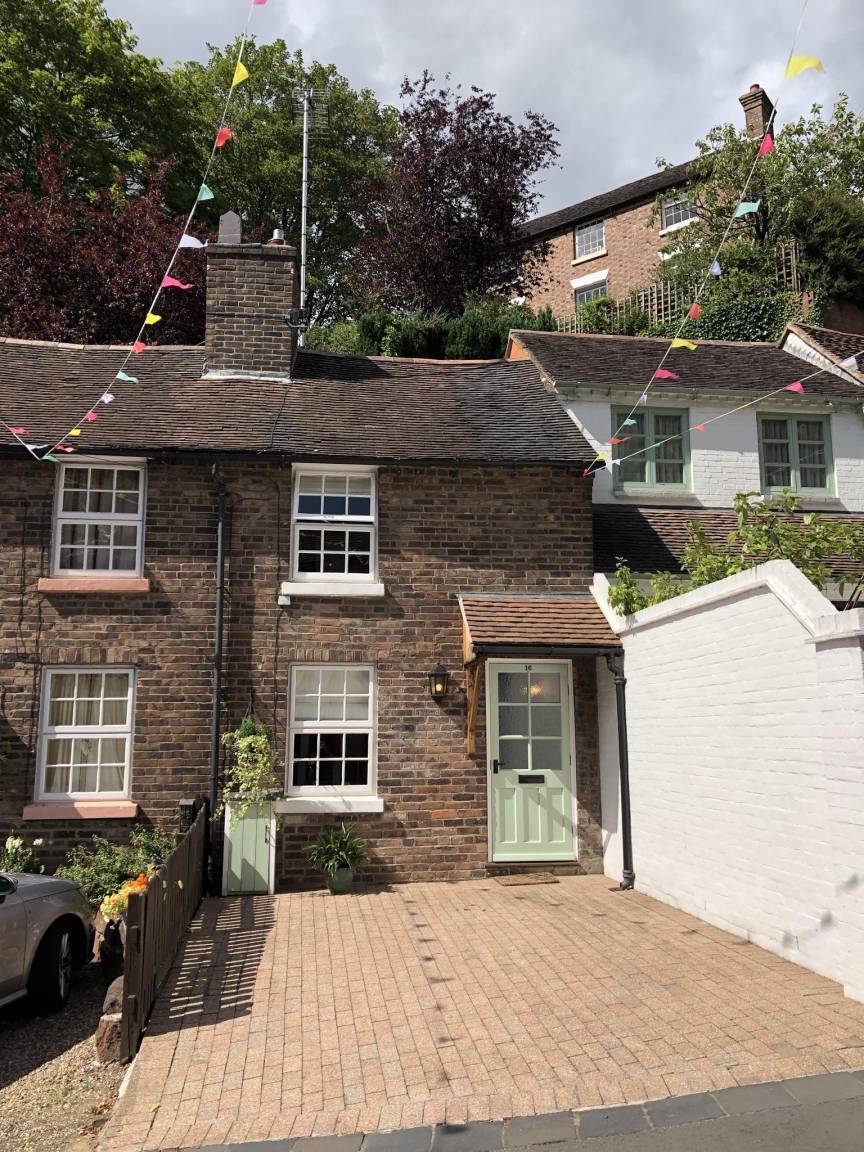 75 M² Cottage ∙ 2 Bedrooms ∙ 4 Guests - Bridgnorth