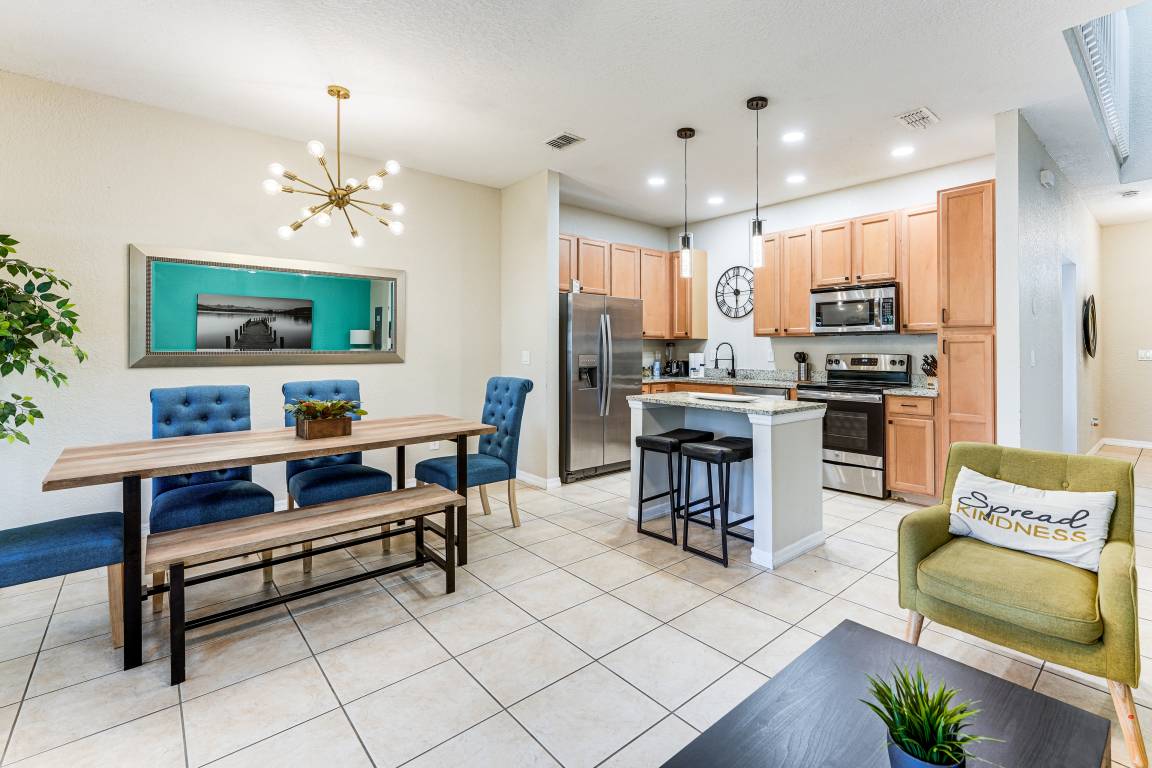 153 M² Apartment ∙ 4 Bedrooms ∙ 9 Guests - Kissimmee, FL