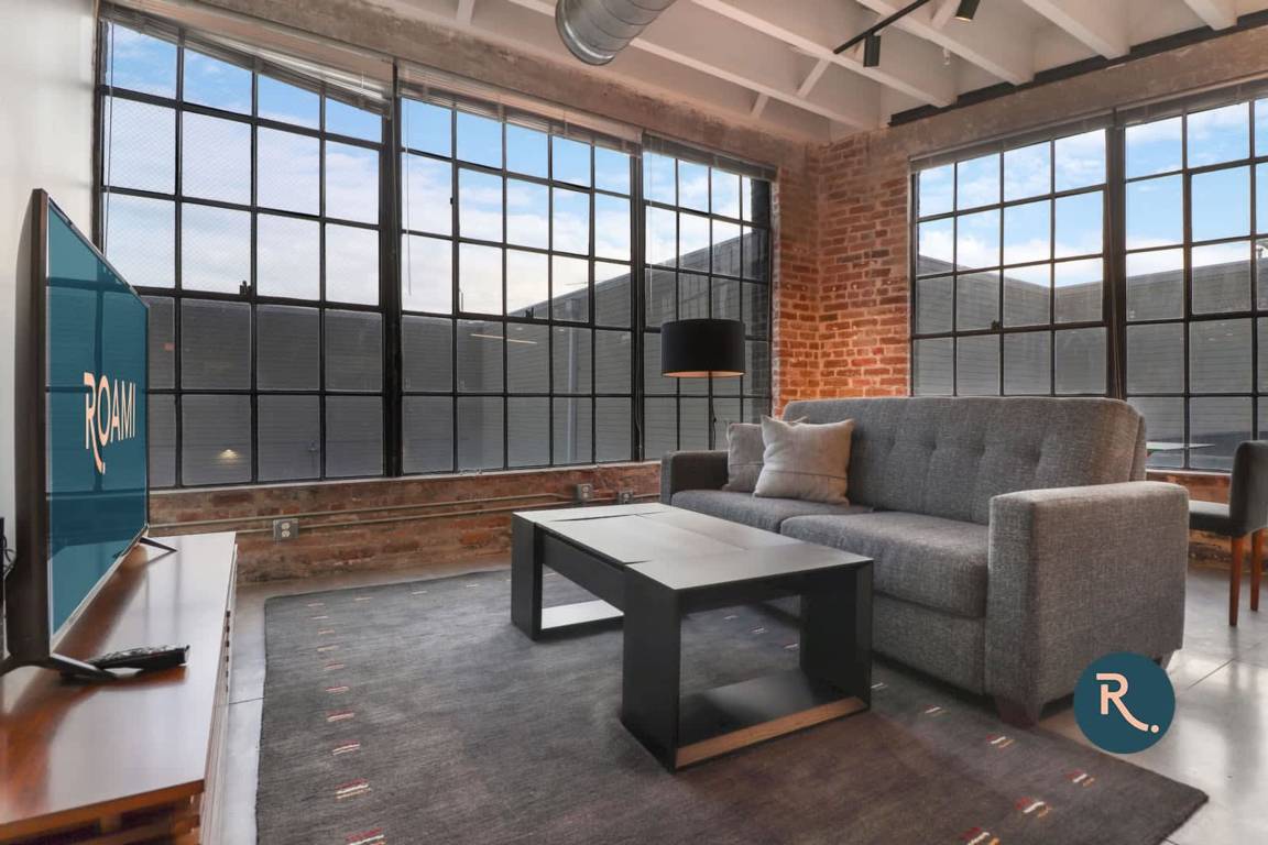 Apartment ∙ 4 Bedrooms ∙ 12 Guests - New Orleans, LA