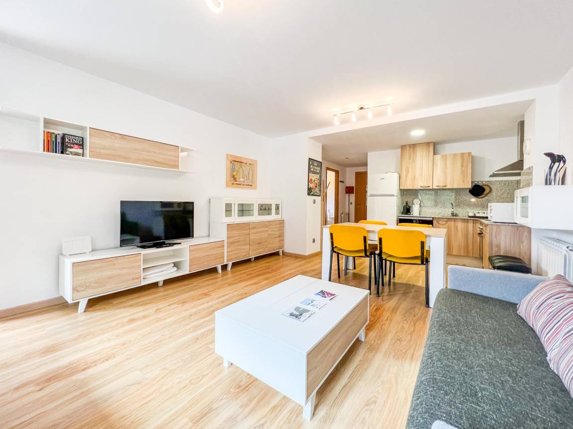 77 M² Apartamento ∙ 2 Quartos ∙ 6 Hóspedes - Andorra