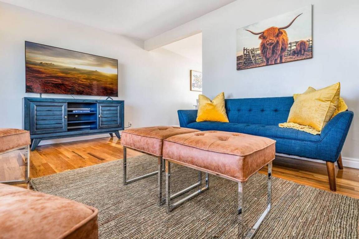 139 M² House ∙ 4 Bedrooms ∙ 6 Guests - West Jordan, UT