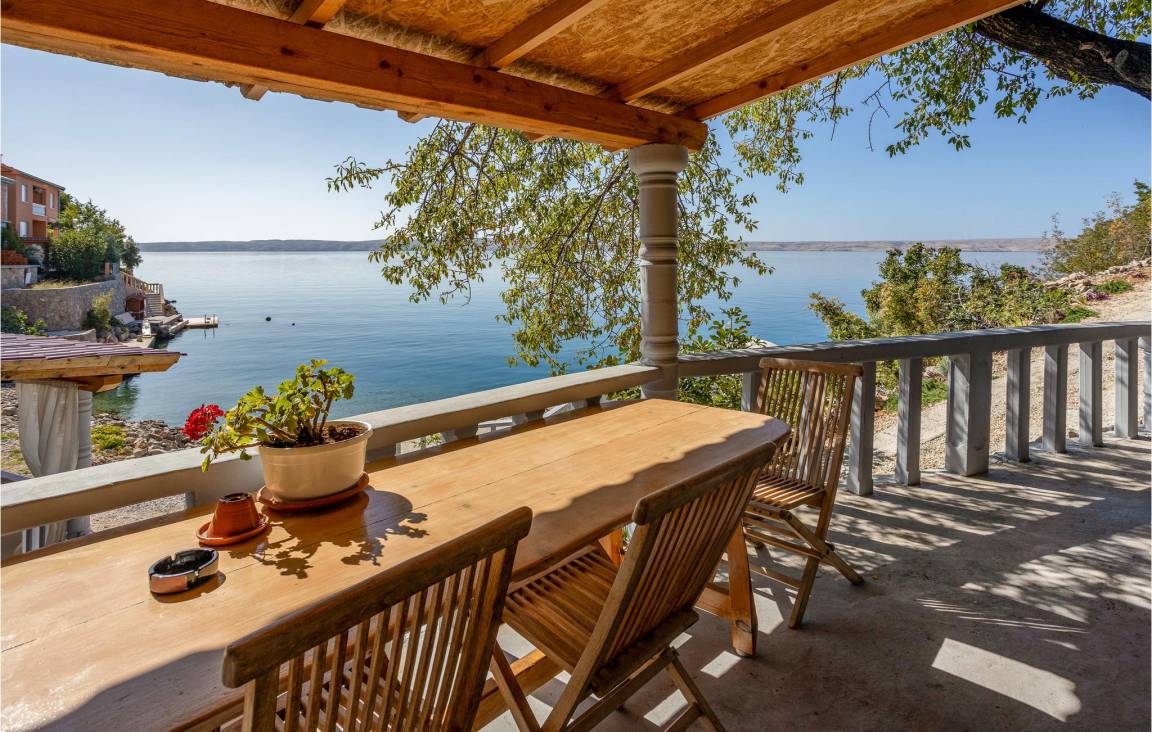 107 M² Maisonette ∙ 3 Bedrooms ∙ 7 Guests - Croatia