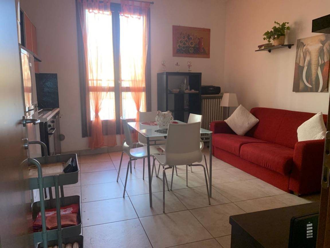 50 M² Appartamento ∙ 1 Camera Da Letto ∙ 4 Ospiti - Cremona