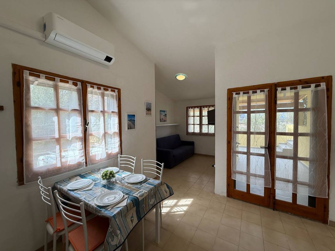 44 M² Apartamento ∙ 1 Habitación ∙ 4 Huéspedes - San Teodoro