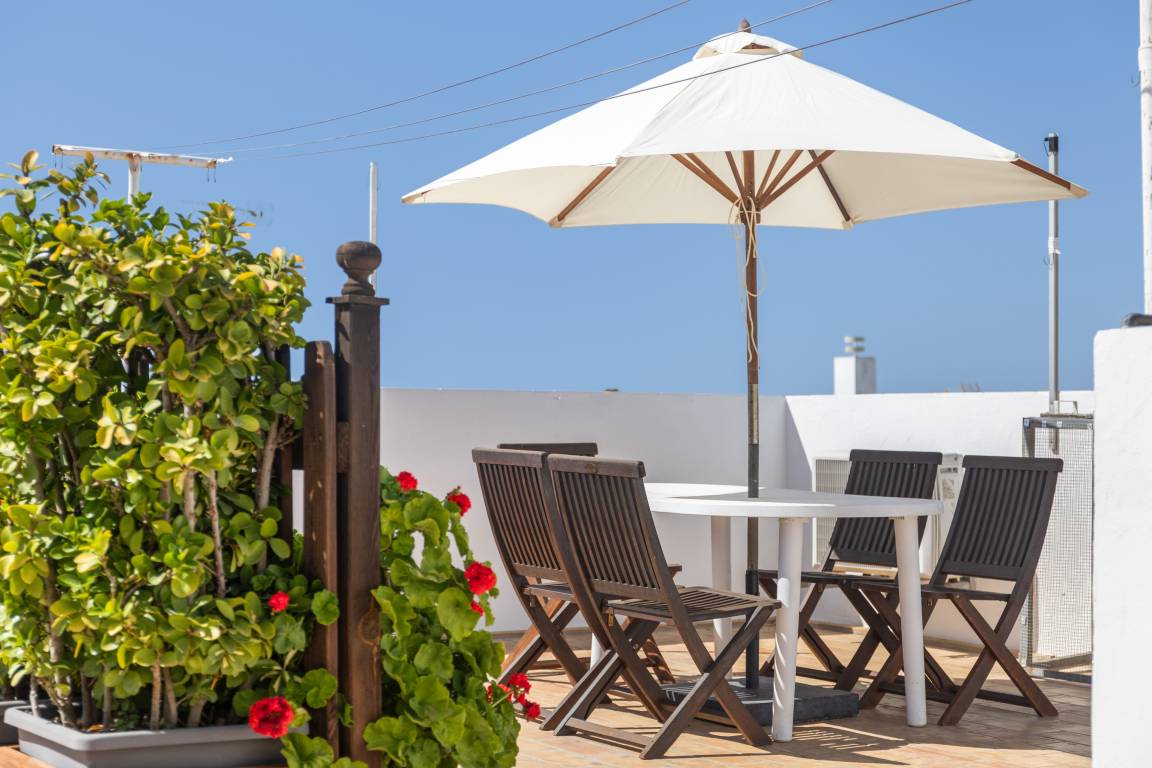 79 M² Apartamento ∙ 2 Habitaciones ∙ 4 Huéspedes - Conil de la Frontera