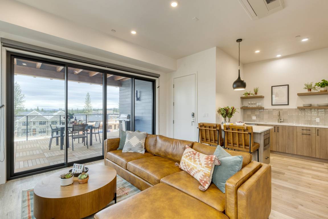 88 M² House ∙ 2 Bedrooms ∙ 4 Guests - Bend, OR