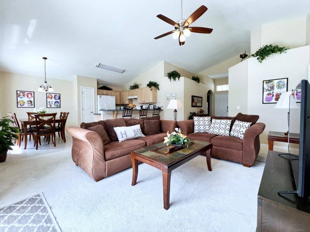 129 M² House ∙ 3 Bedrooms ∙ 6 Guests - Orlando, FL