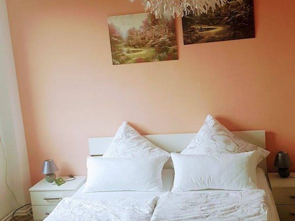 89 M² Apartment ∙ 1 Bedroom ∙ 7 Guests - Aue