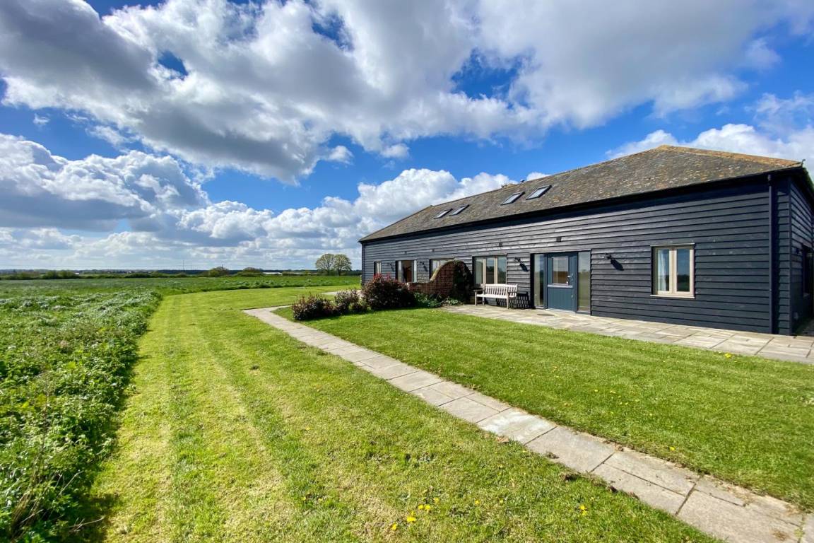 Cottage ∙ 2 Bedrooms ∙ 4 Guests - Lavenham