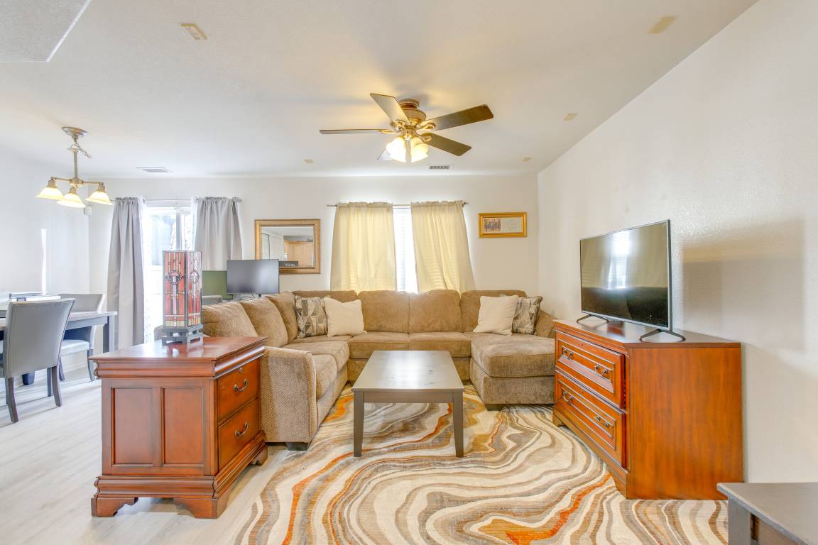 119 M² Apartment ∙ 2 Bedrooms ∙ 4 Guests - Aurora, CO