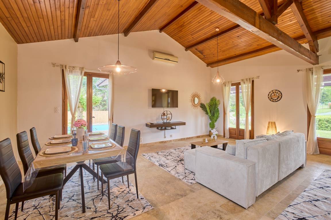 110 M² Maison De Vacances ∙ 3 Chambres ∙ 6 Personnes - Casteljaloux