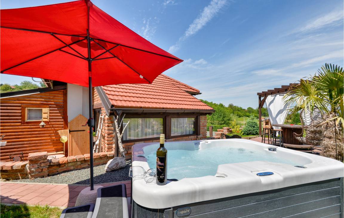 45 M² Ferienhaus ∙ 1 Schlafzimmer ∙ 2 Gäste - Varaždin