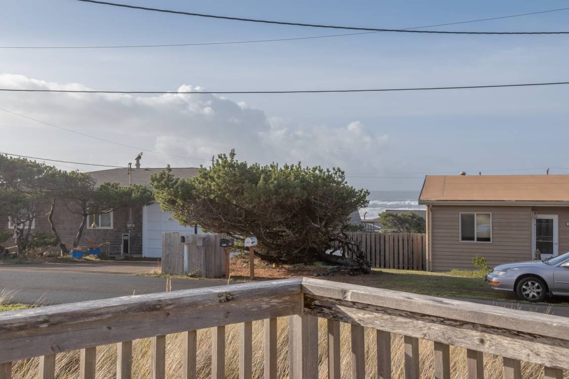 107 M² House ∙ 2 Bedrooms ∙ 6 Guests - Waldport, OR