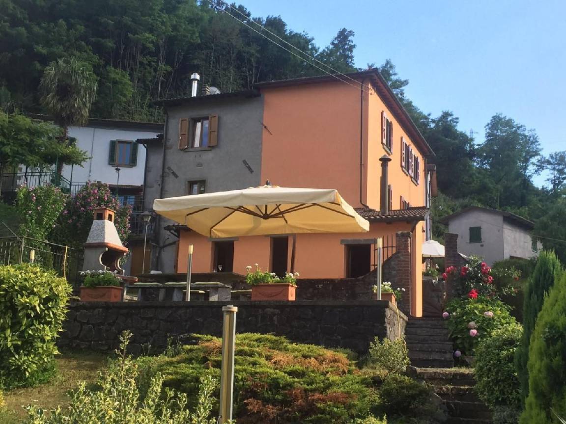 100 M² Maison De Vacances ∙ 3 Chambres ∙ 6 Personnes - Cutigliano