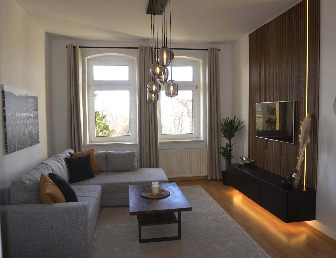 65 M² Ferienwohnung ∙ 1 Schlafzimmer ∙ 4 Gäste - Naumburg (Saale)