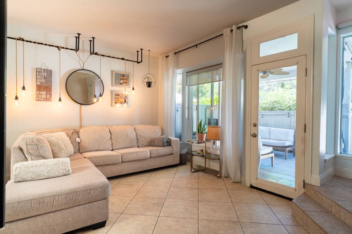 111 M² Condo ∙ 3 Bedrooms ∙ 5 Guests - Rancho Santa Margarita, CA