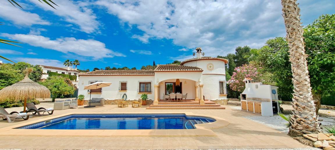 163 M² Ferienhaus ∙ 3 Schlafzimmer ∙ 6 Gäste - Moraira