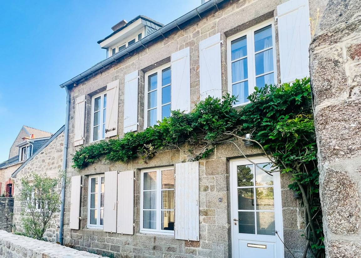 Villa ∙ 5 Habitaciones ∙ 9 Huéspedes - Barfleur