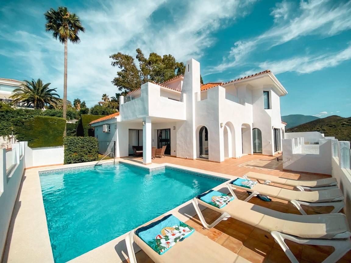 Casa Vacanza ∙ 4 Camere Da Letto ∙ 8 Ospiti - Puerto Banus