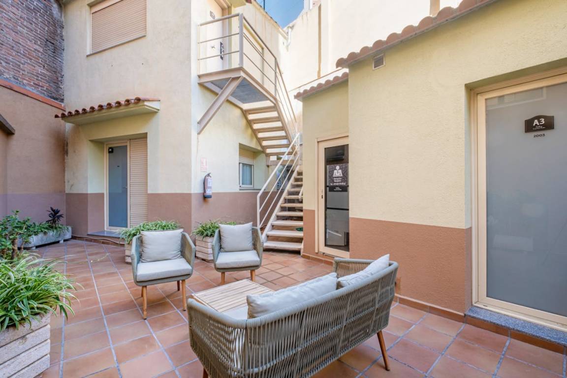 25 M² Apartamento ∙ 2 Huéspedes - Sant Cugat del Vallès