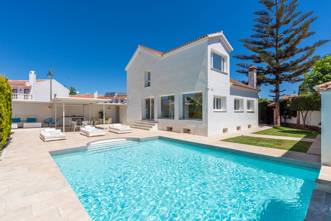 400 M² Villa ∙ 5 Habitaciones ∙ 10 Huéspedes - Alhaurín de la Torre
