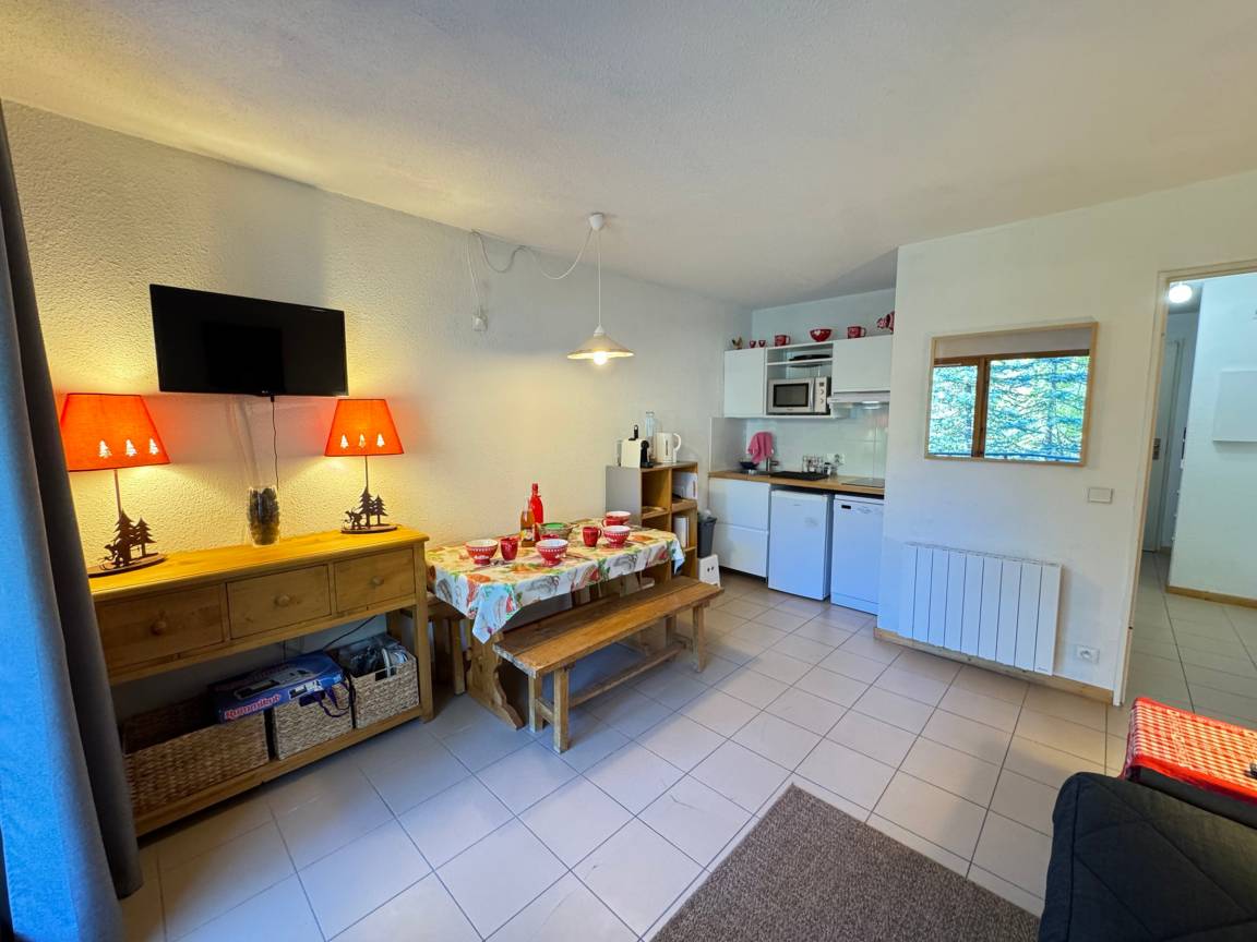 30 M² Studio Flat ∙ 1 Bedroom ∙ 4 Guests - La Salle les Alpes
