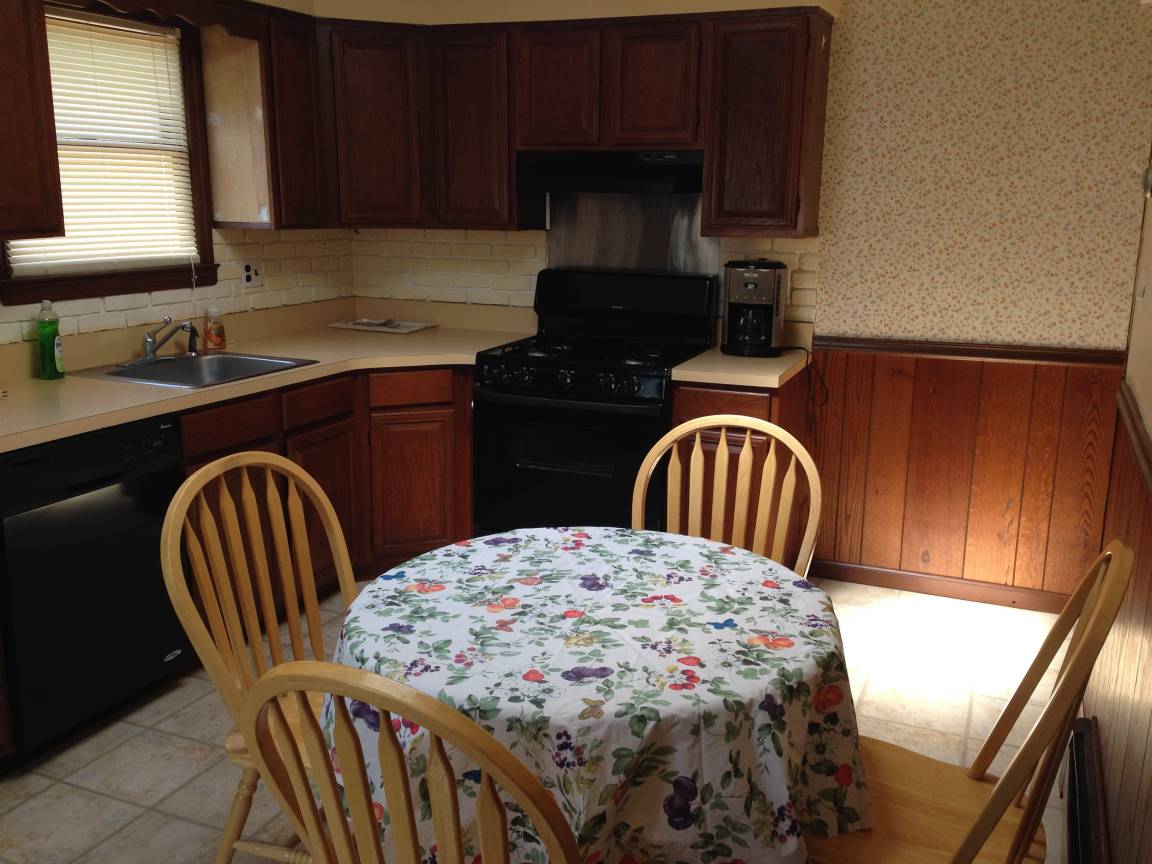 Apartment ∙ 3 Bedrooms ∙ 6 Guests - Woodbury, NY