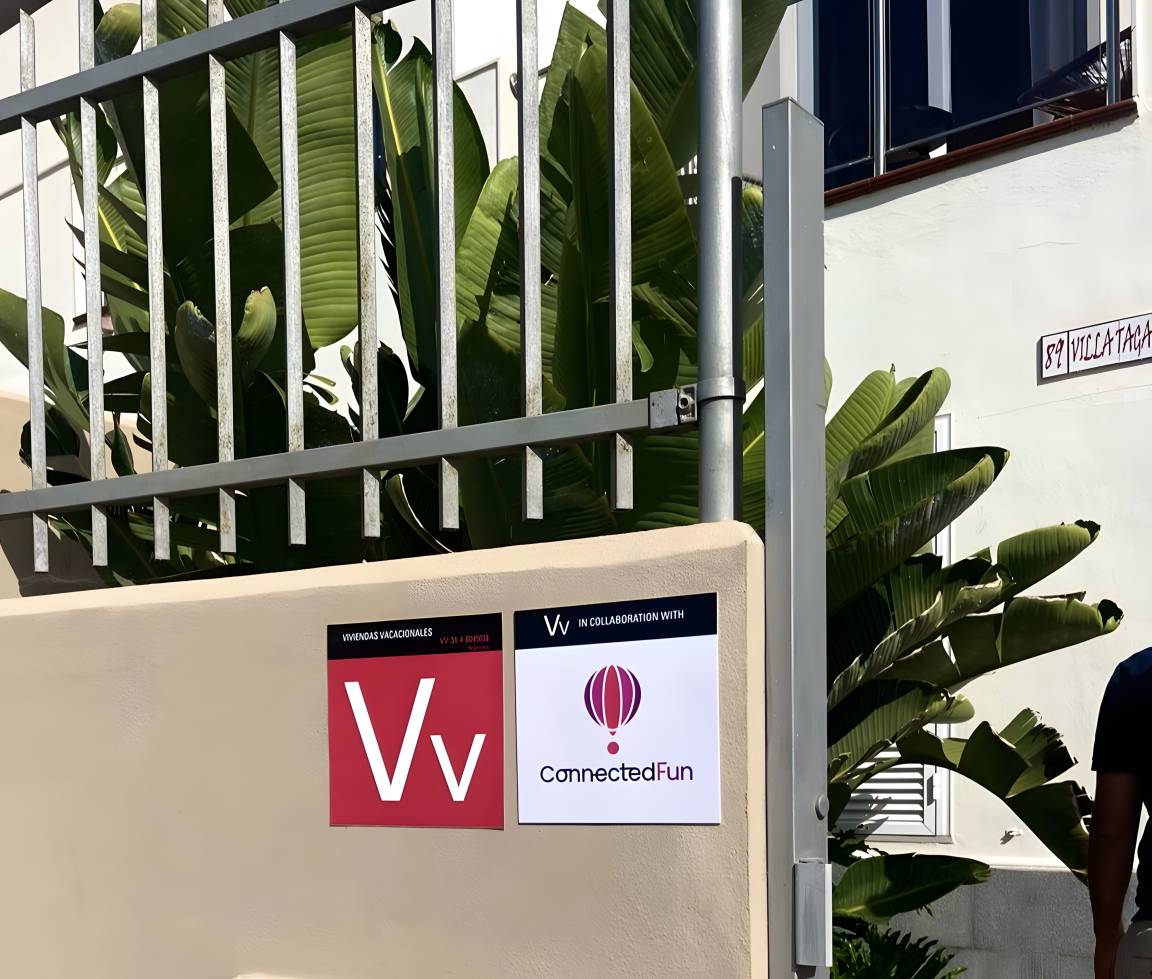 170 M² Villa ∙ 3 Bedrooms ∙ 6 Guests - Costa Adeje