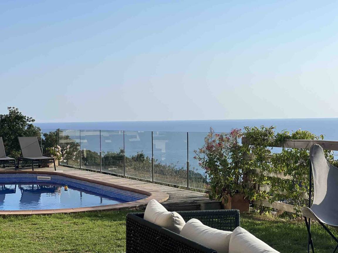 170 M² Villa ∙ 4 Bedrooms ∙ 8 Guests - Sa Tuna