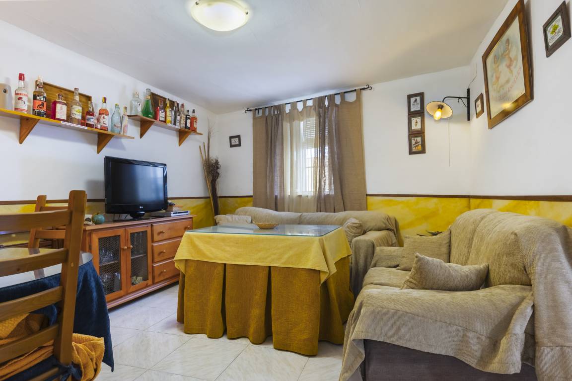 150 M² Casa ∙ 3 Habitaciones ∙ 9 Huéspedes - Cazalla de la Sierra