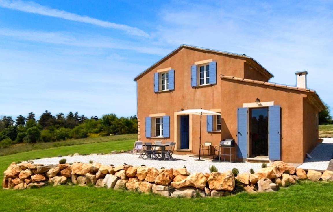 70 M² House ∙ 2 Bedrooms ∙ 5 Guests - Sault