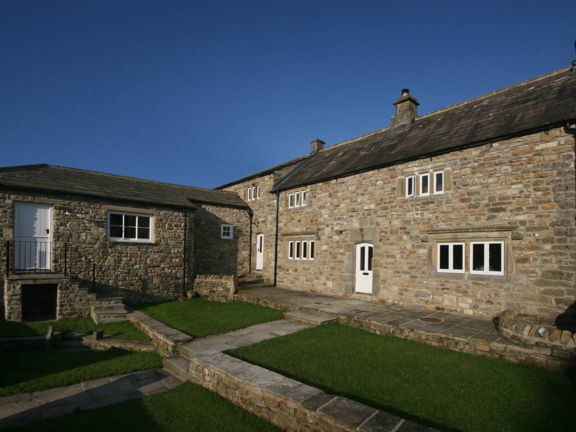 Cottage ∙ 5 Bedrooms ∙ 10 Guests - Leyburn