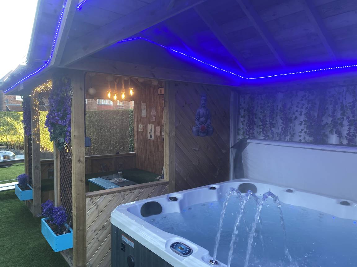 245 M² House ∙ 6 Bedrooms ∙ 12 Guests - Newcastle upon Tyne