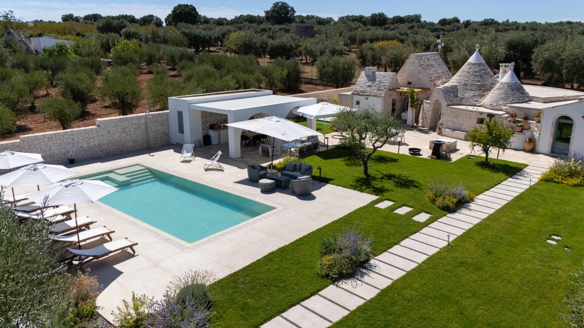 10000 M² Villa ∙ 3 Habitaciones ∙ 6 Huéspedes - Noci
