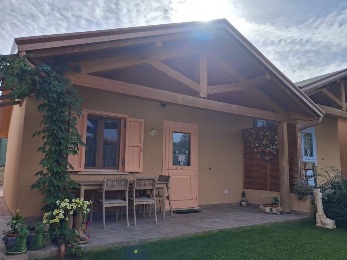 36 M² House ∙ 1 Bedroom ∙ 5 Guests - Spoleto