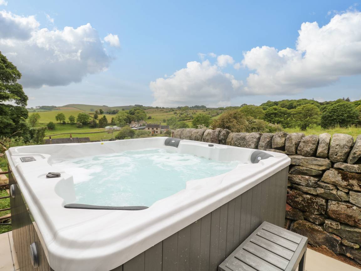 Cottage ∙ 2 Bedrooms ∙ 4 Guests - Derbyshire