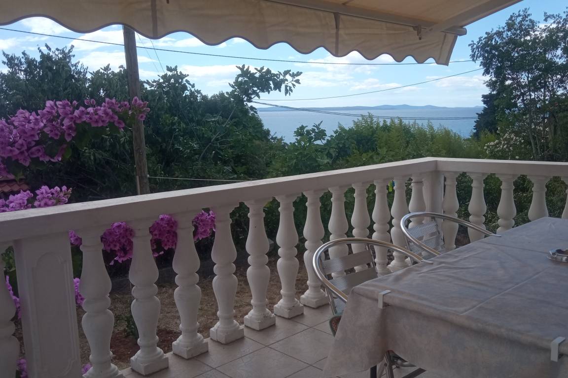 49 M² 一軒家 ∙ 寝室: 2 ∙ ゲスト4 人 - ザダル