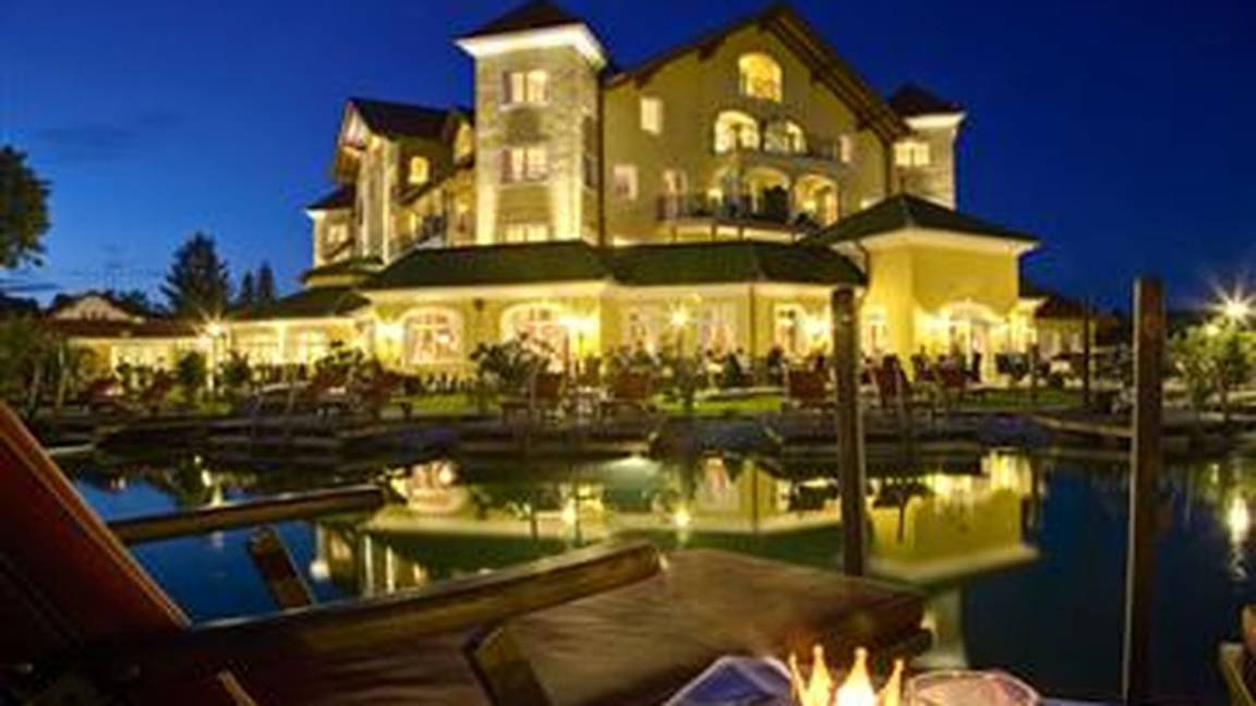75 M² Hotel ∙ 2 Bedrooms ∙ 3 Guests - Hauzenberg