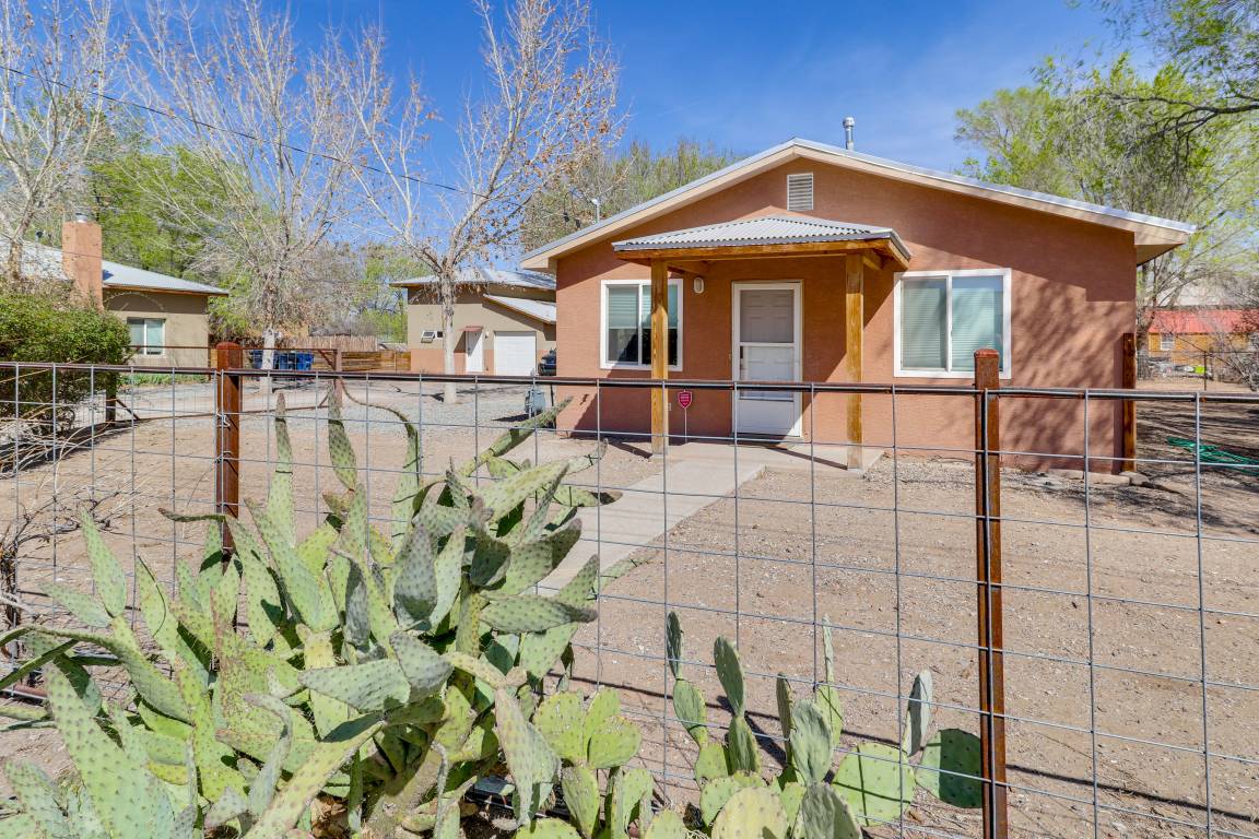 162 M² House ∙ 3 Bedrooms ∙ 6 Guests - Albuquerque, NM