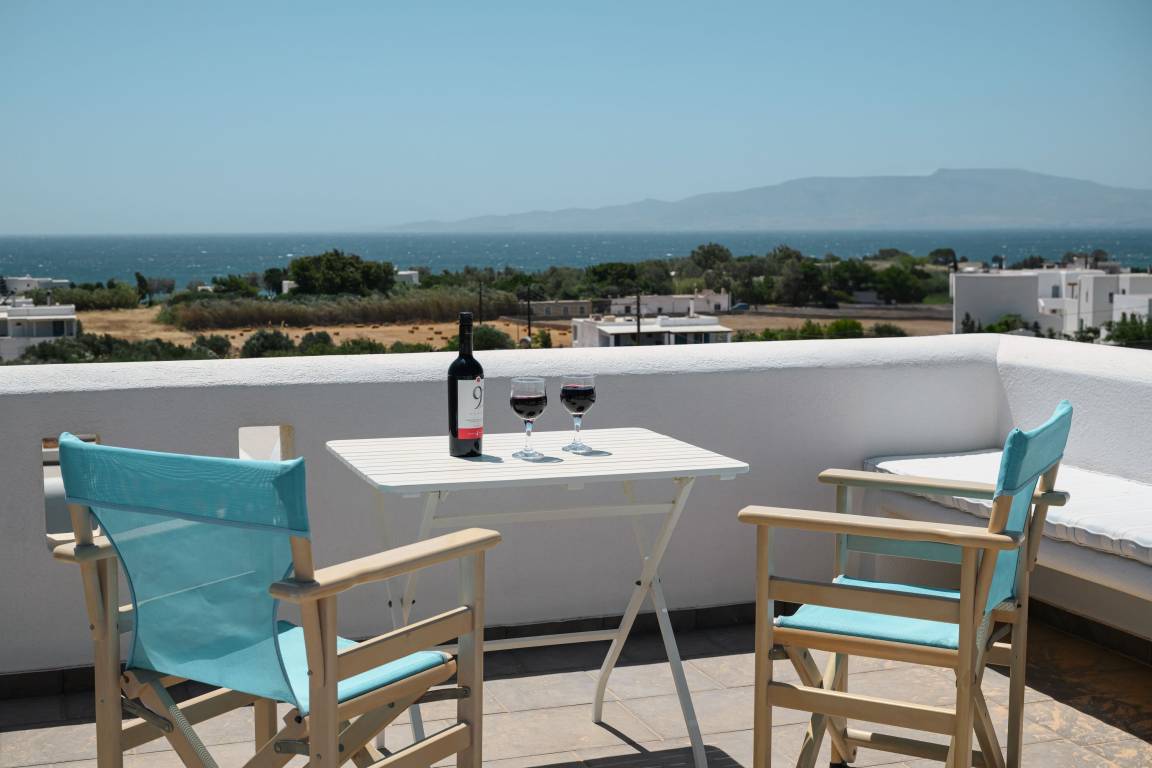 153 M² Apartment ∙ 3 Bedrooms ∙ 7 Guests - Naxos