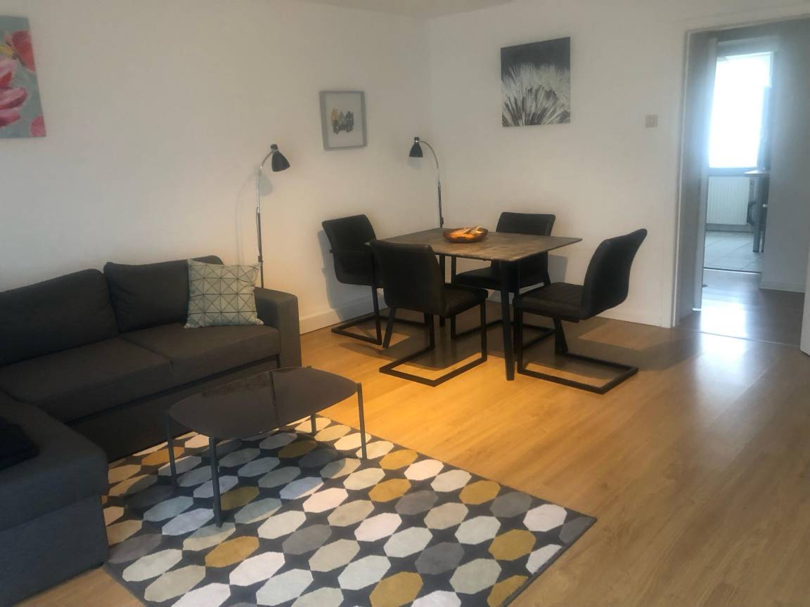 51 M² Ferienwohnung ∙ 1 Schlafzimmer ∙ 3 Gäste - Stockelsdorf