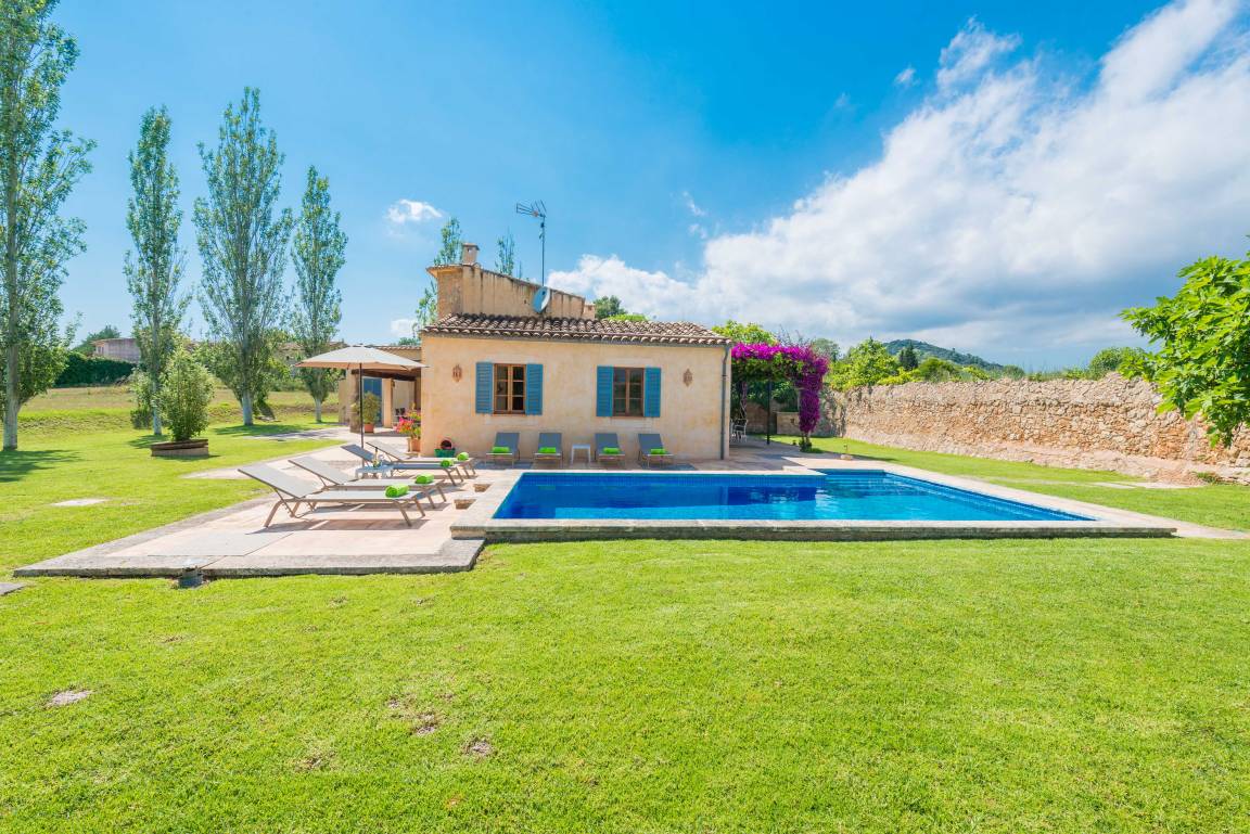 200 M² Villa ∙ 3 Chambres ∙ 6 Personnes - Cala Bona